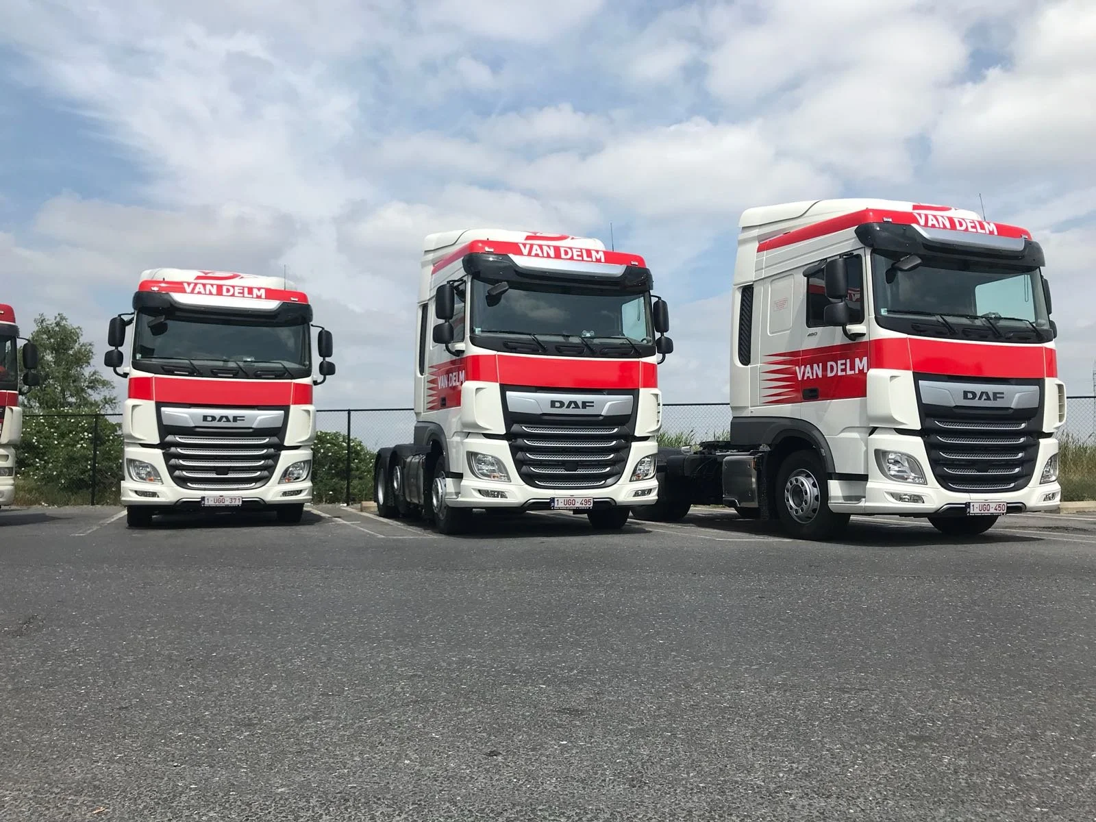 Vrachtwagen bestickering — RECLAM