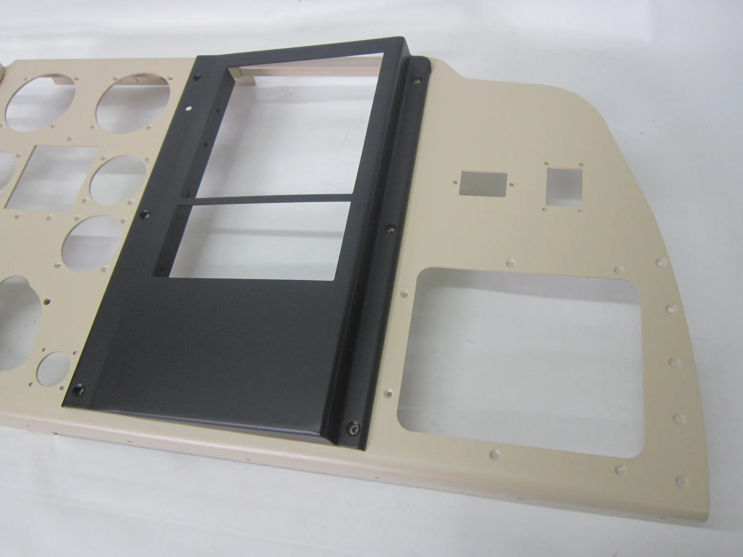 Powder Coating vs Painting — CrossLinc Custom Coatings