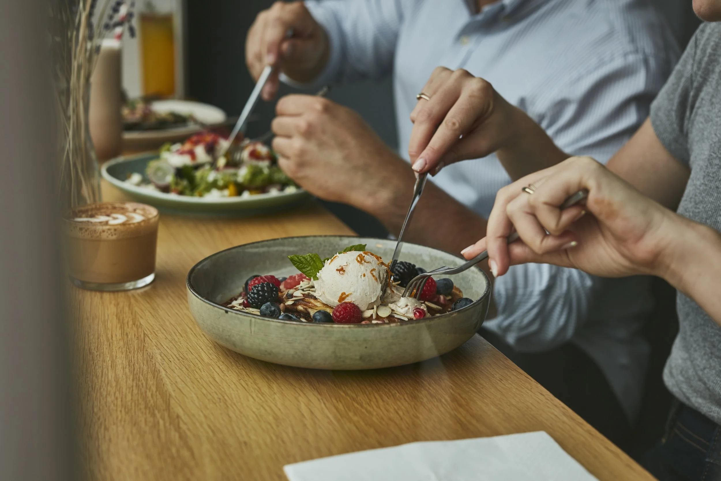 Book a Table – Reserve Your Brunch Spot in Portobello, Dublin 8 — alma cafe