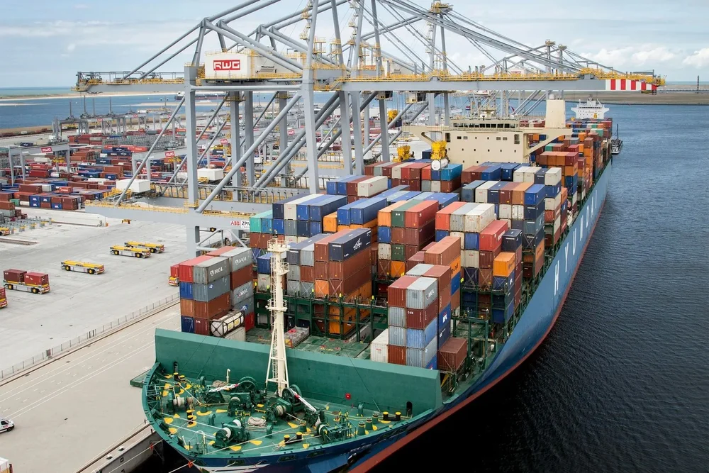 Intelligent Cargo Systems - Automated Guided Vehicles - Robotics for ...