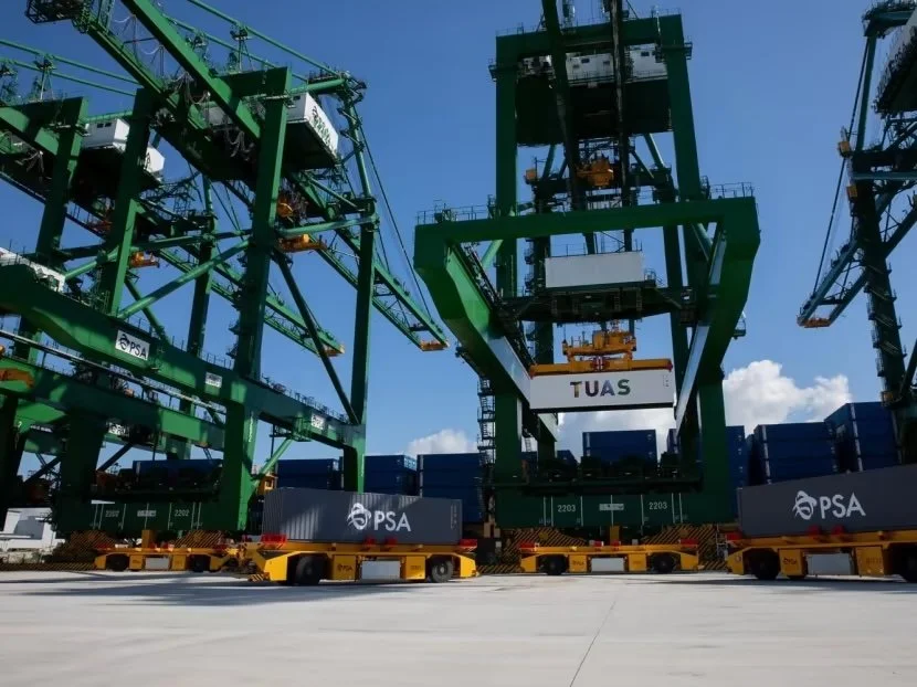 Intelligent Cargo Systems - Automated Guided Vehicles - Robotics for ...