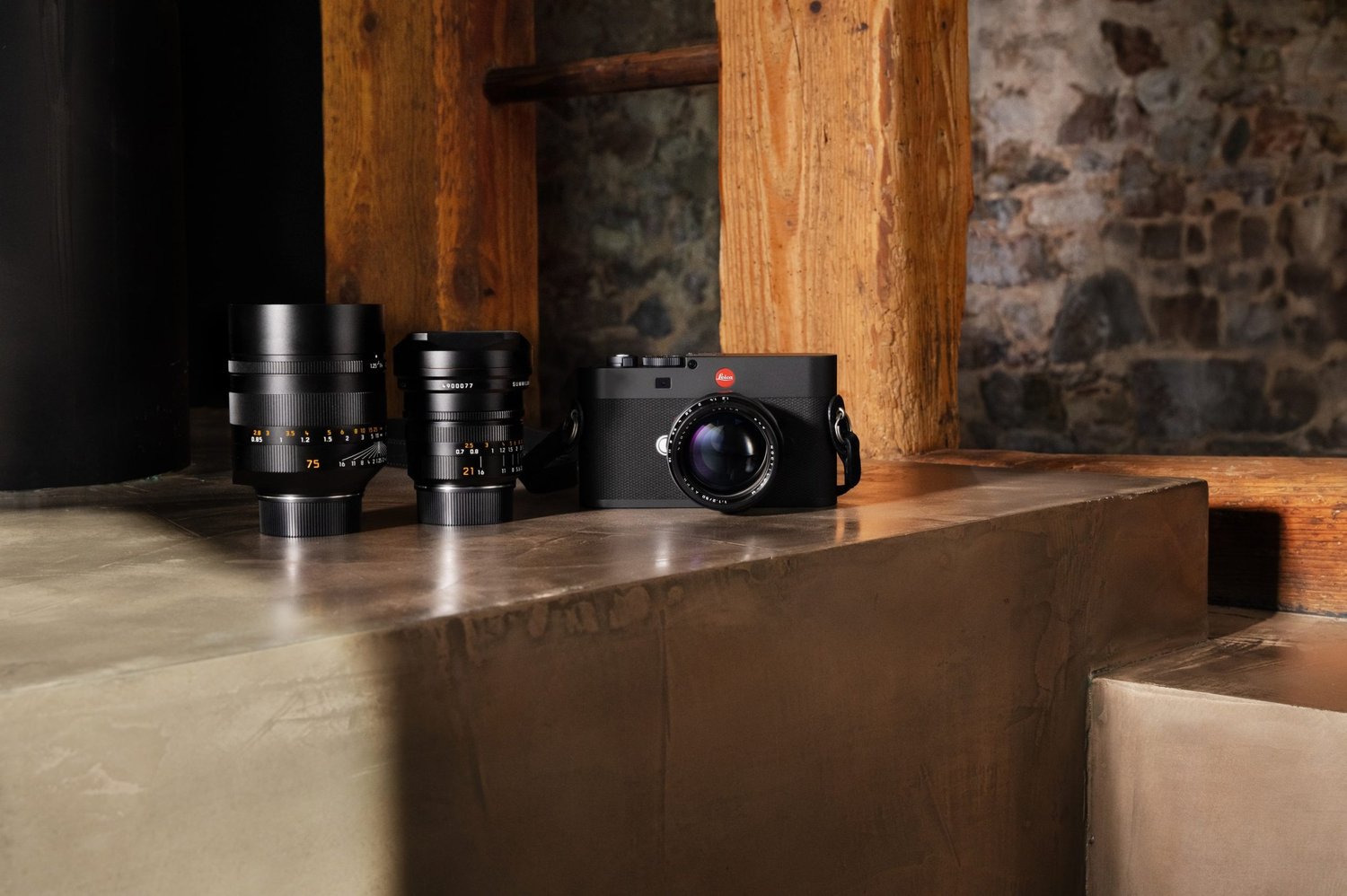 News — LEICA HUNTER