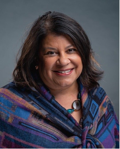 Team 1 — Latina Empowerment Roundtable