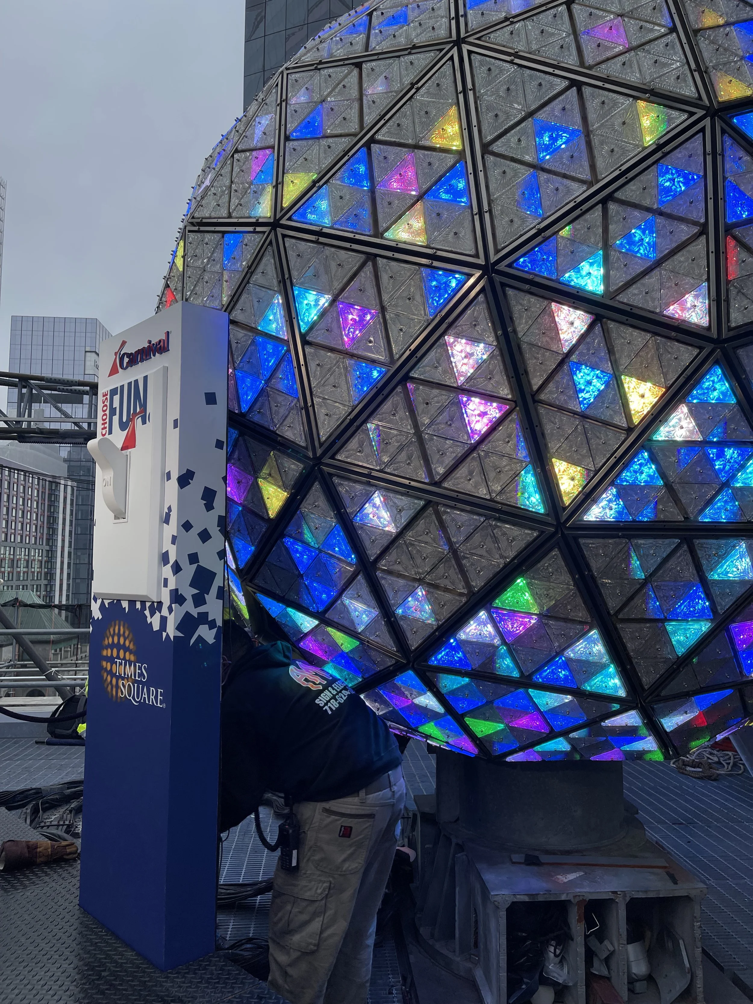 New Year's Eve Ball — AMA Electric Sign Company