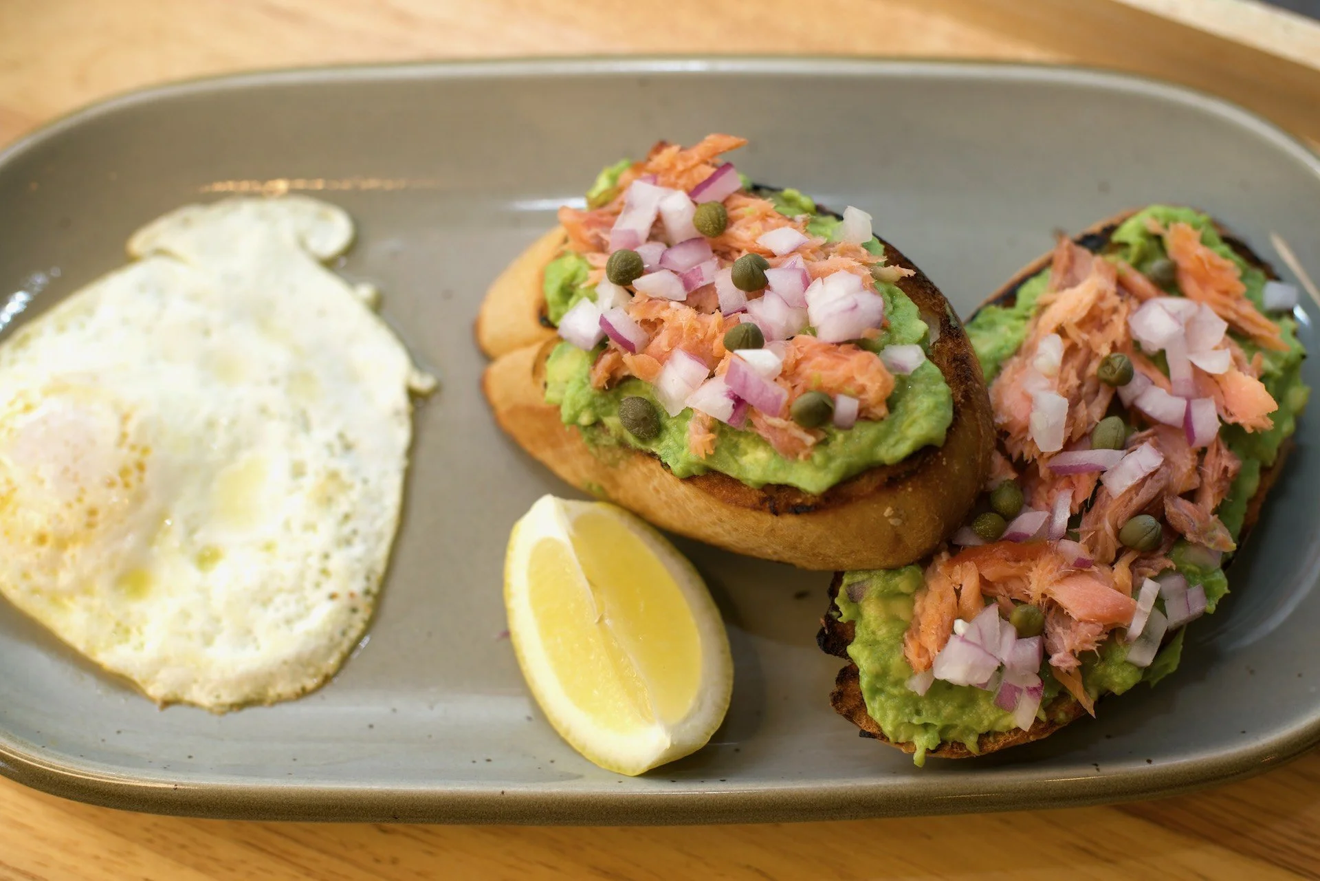 Lock And Dam Eatery Hastings: Savor Every Meal - Breakfast, Lunch ...