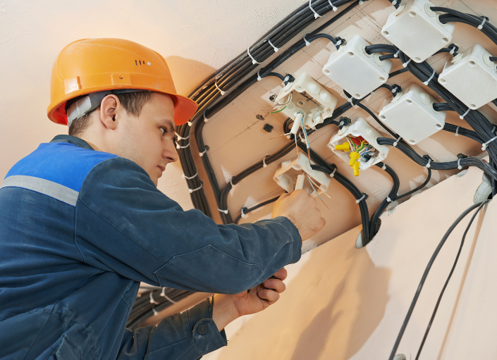 Know the Evolution of Electrical Maintenance Services Here