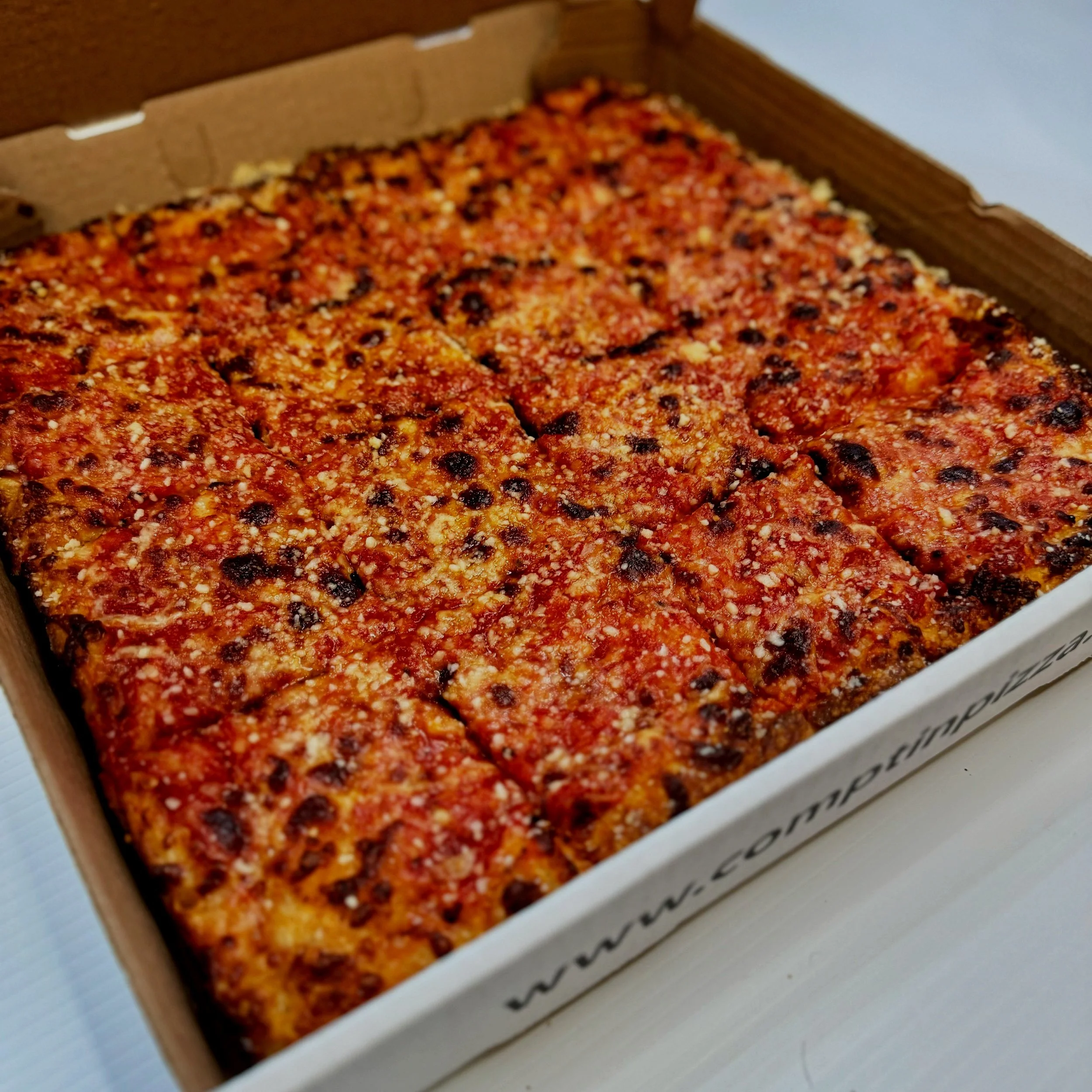 CompTin Pizza and Provisions