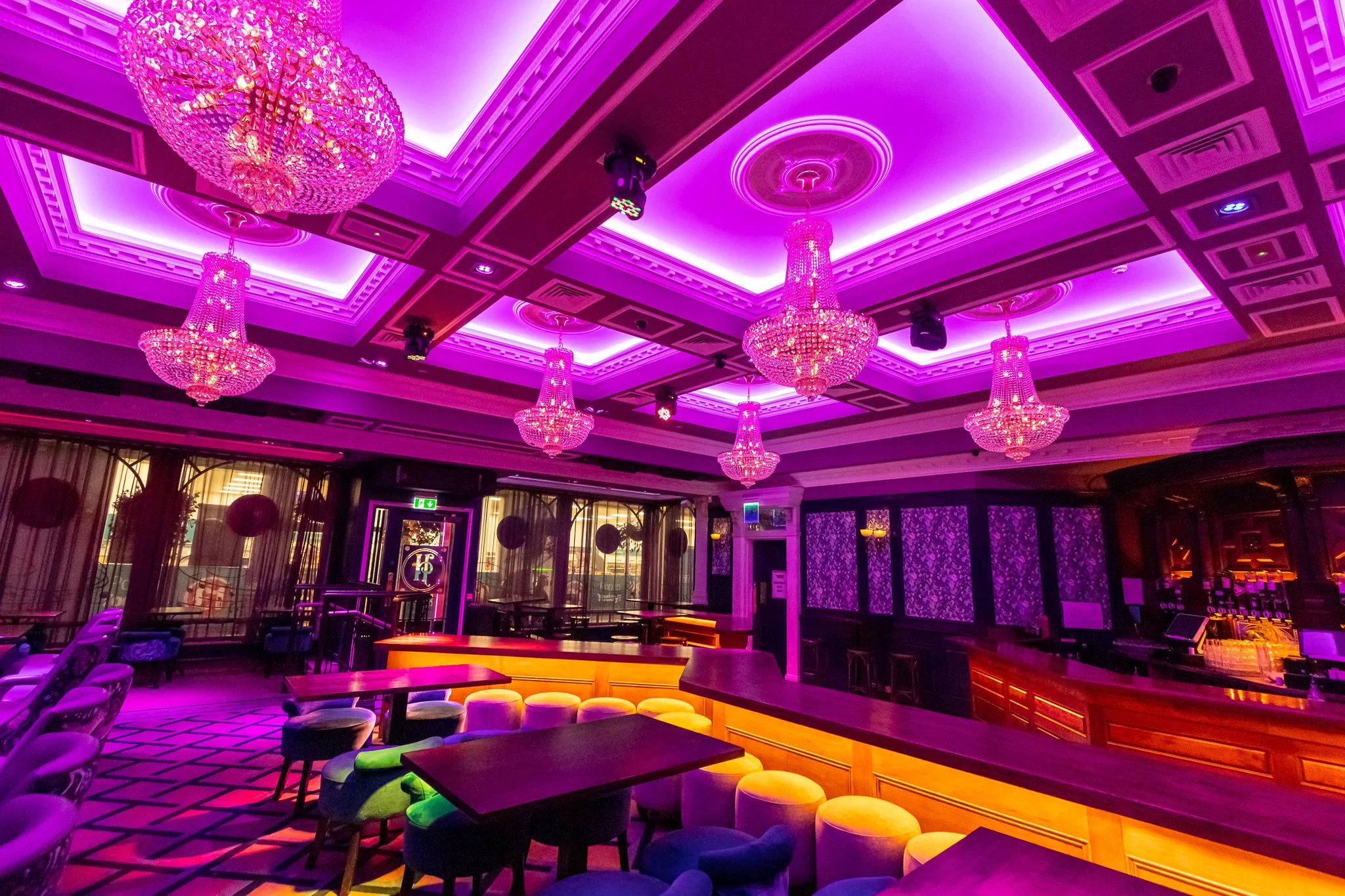 Hennessys — Main Street Omagh | Bar | Restaurant | Live Music ...