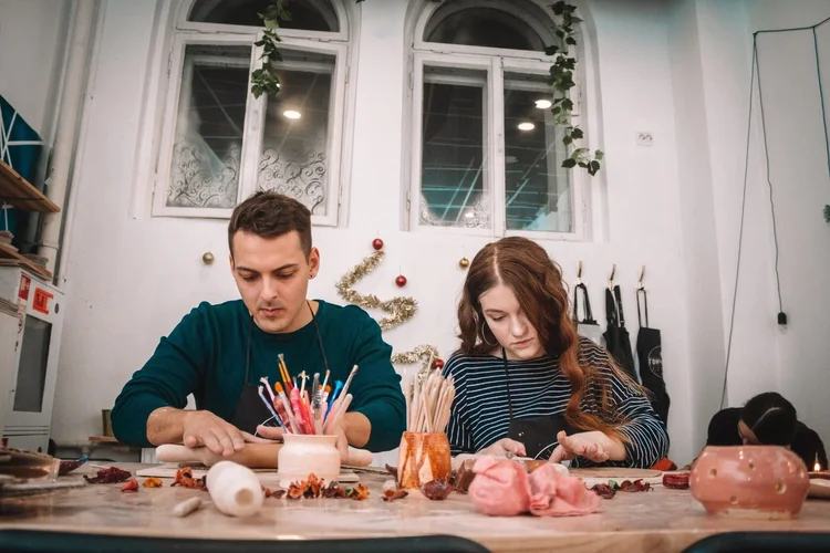 Date night pottery class for couples Chicago