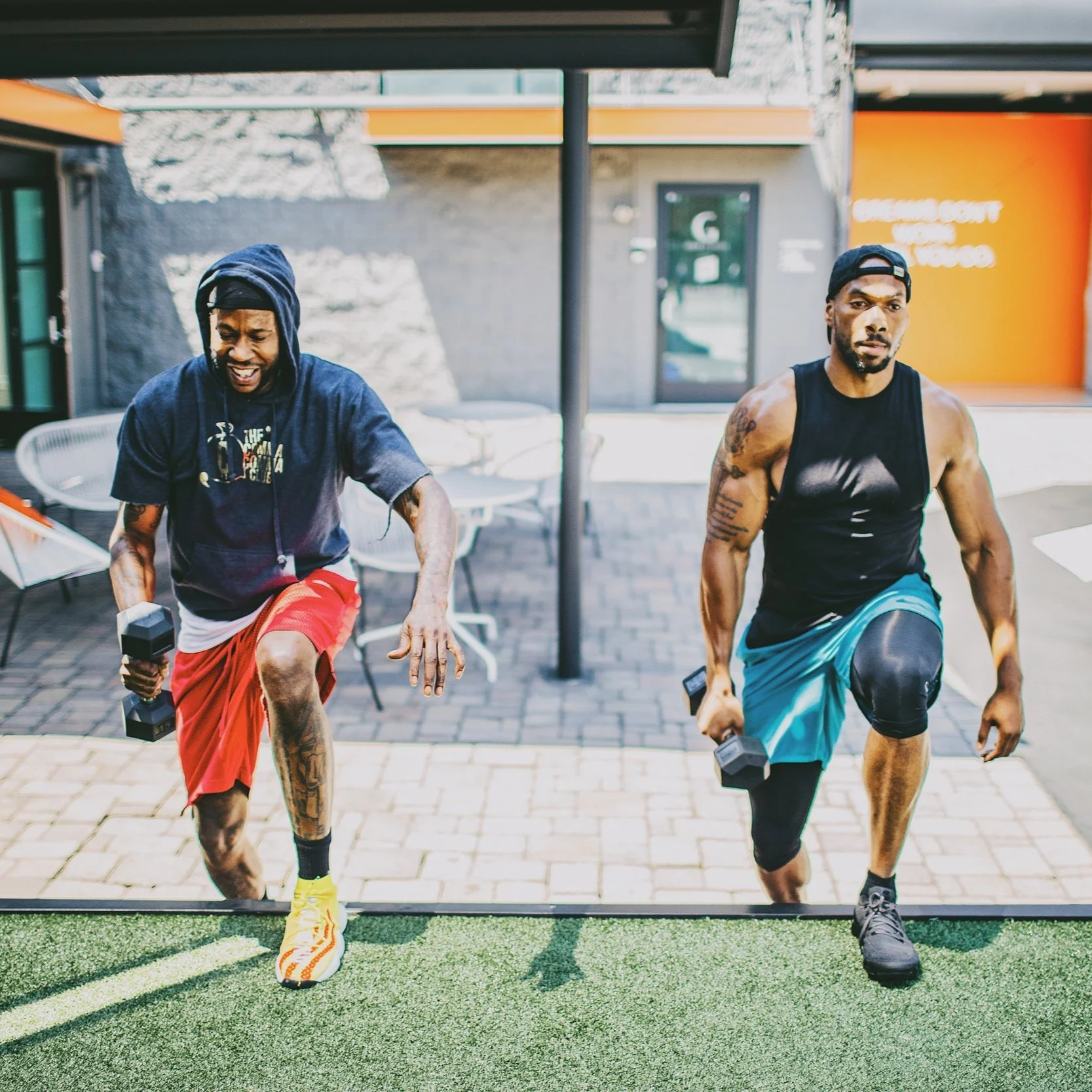 Contact — Amoila Cesar