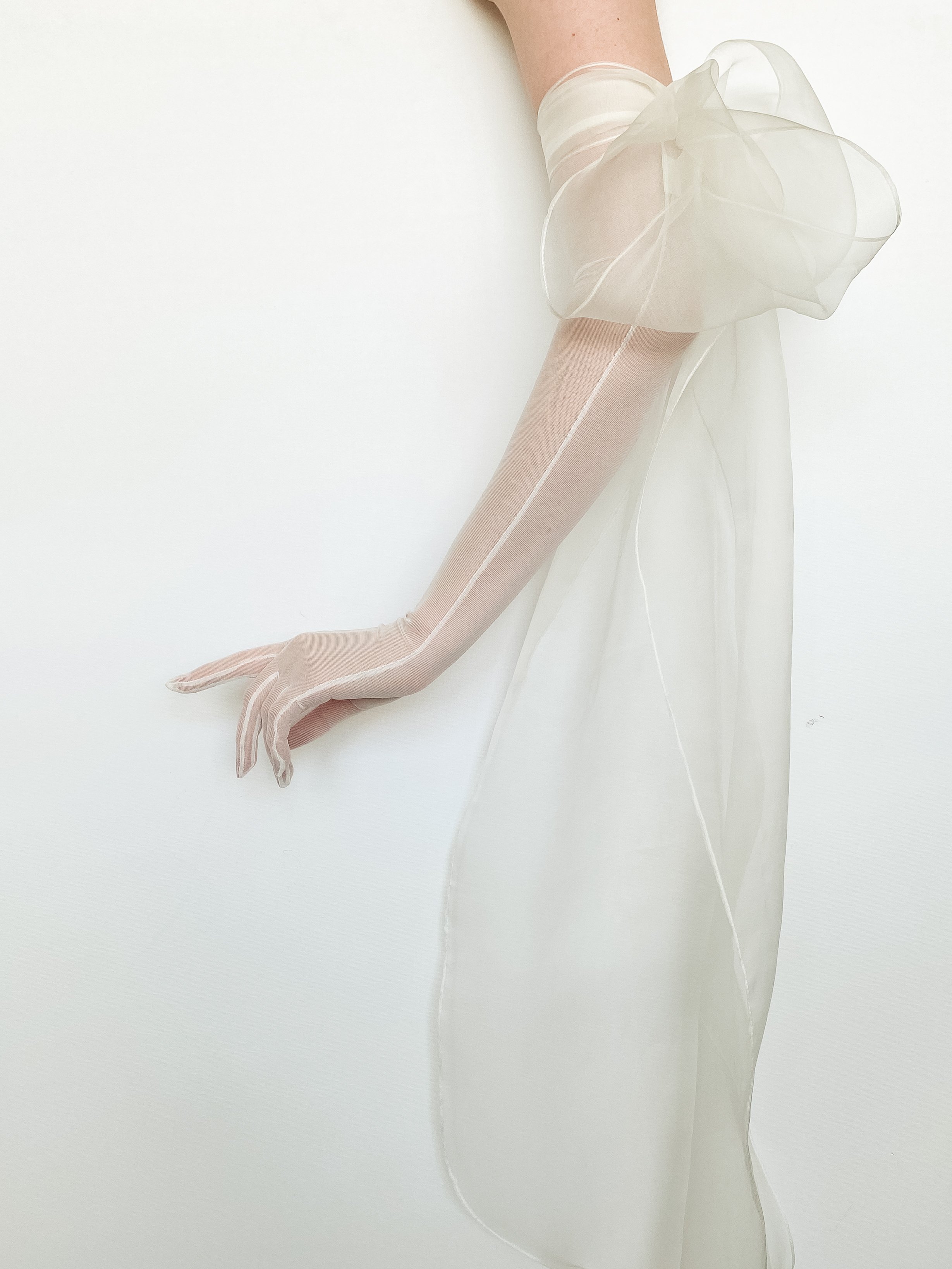 All Gloves — C'est Jeanne