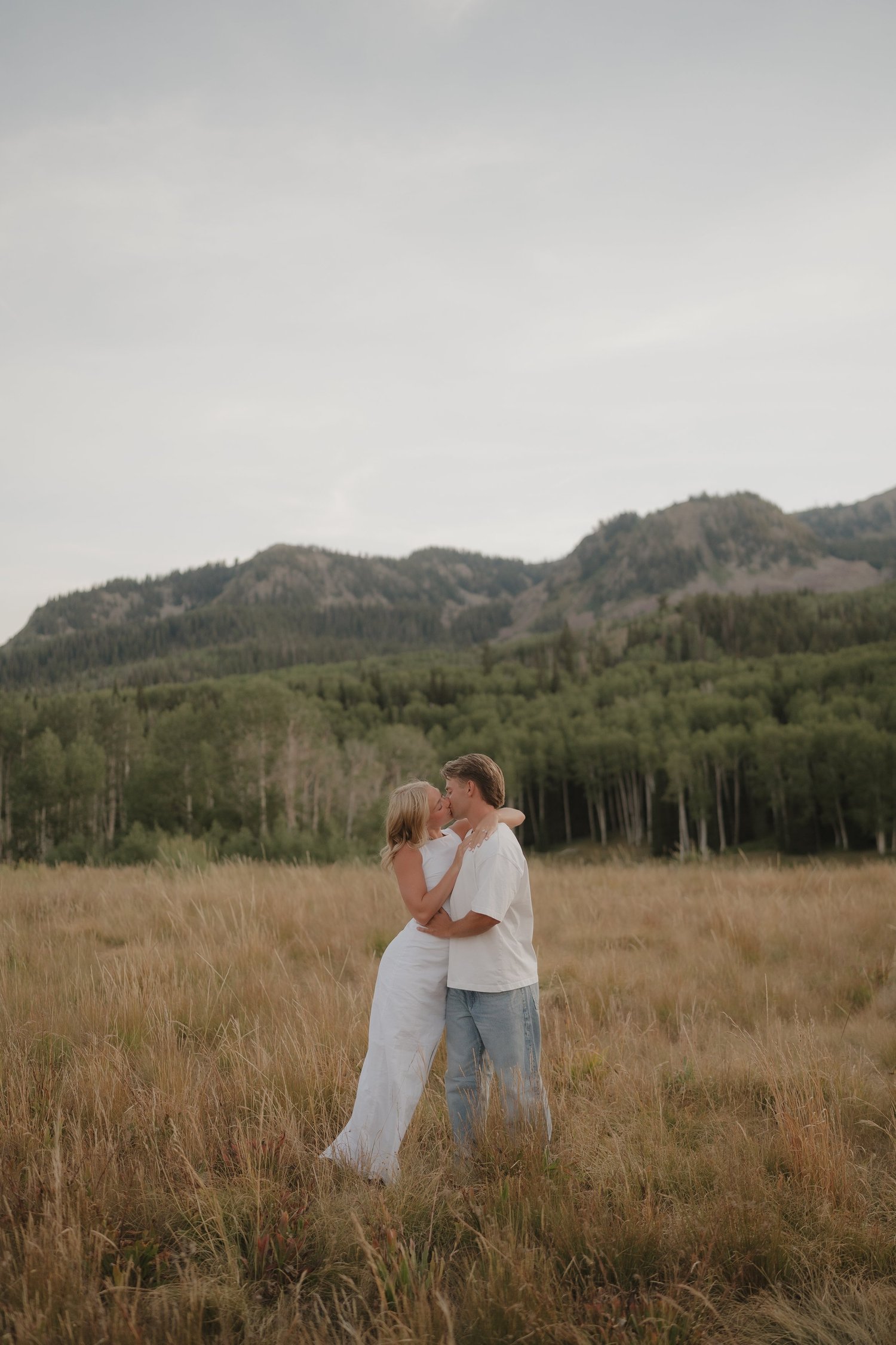 Utah Based Wedding Photographer | Haylee Baker Photo