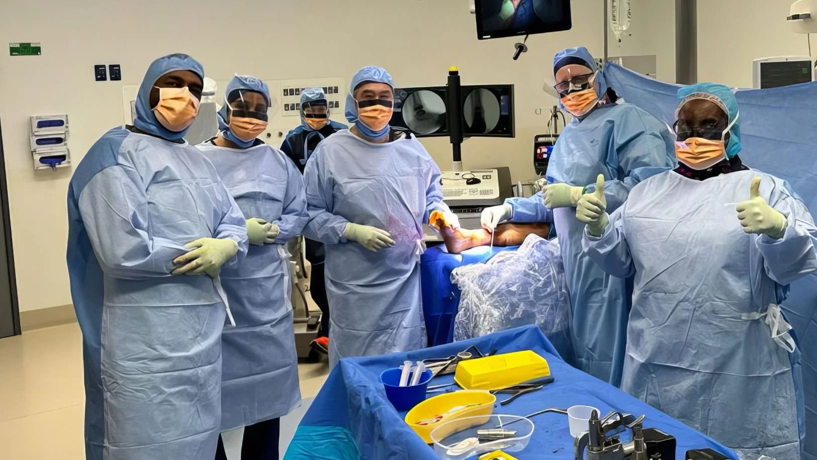 Ankle Fracture Surgery — Associate Professor Roderick Kuo