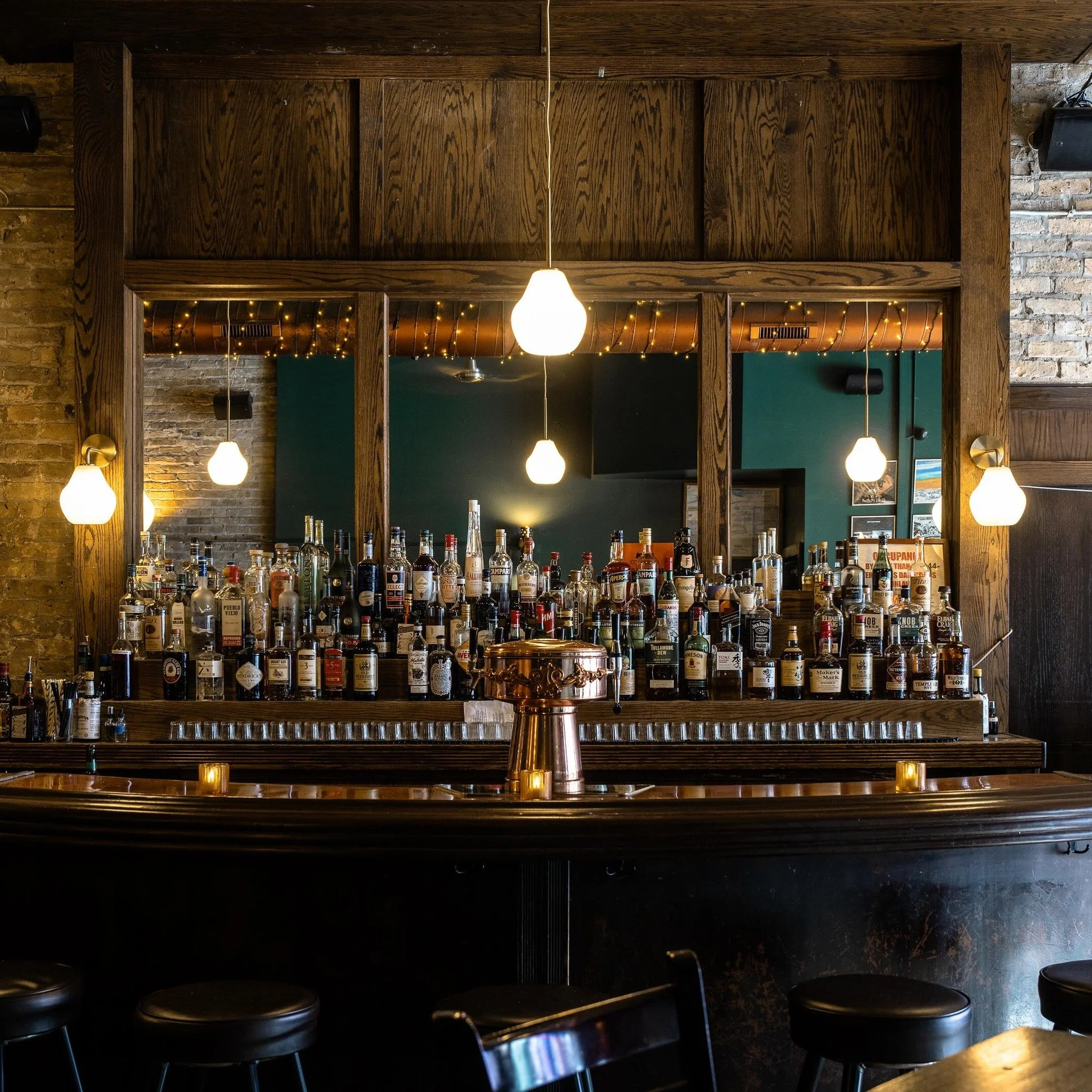 Golden Years - Chicago's 70's Inspired Cocktail Bar