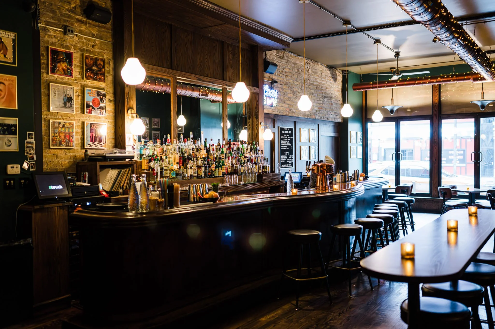 Golden Years - Chicago's 70's Inspired Cocktail Bar