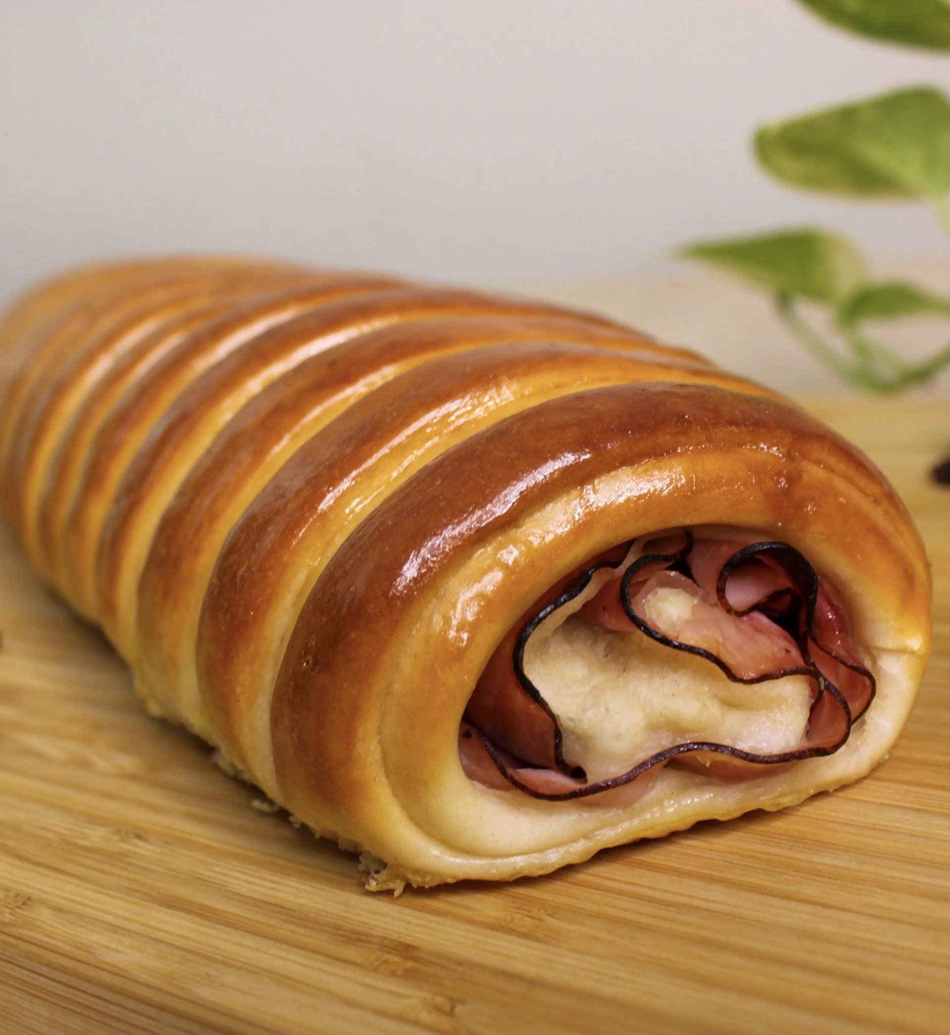 Pan de jamon / Venezuelan Ham Traditional Bread — Pan Pa' Ti Bakery