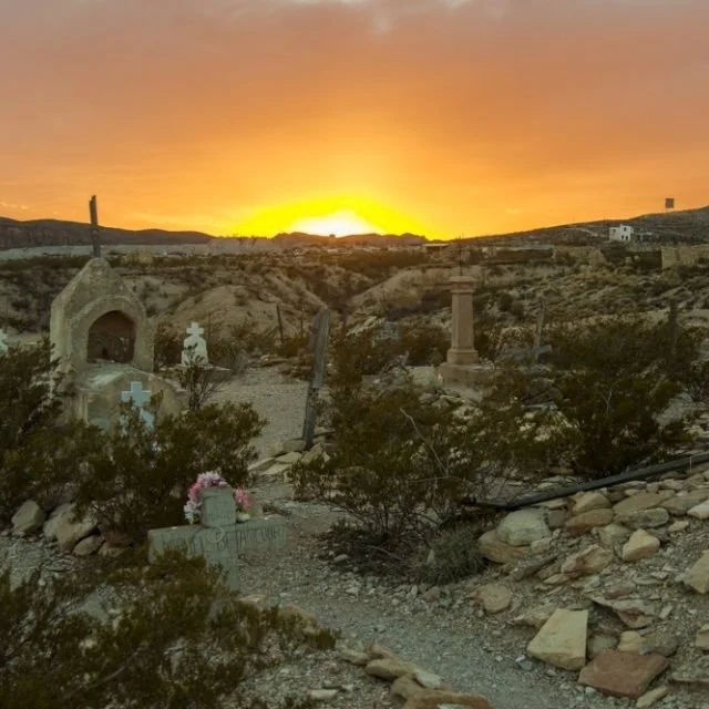 Story Carriers: The Movement
