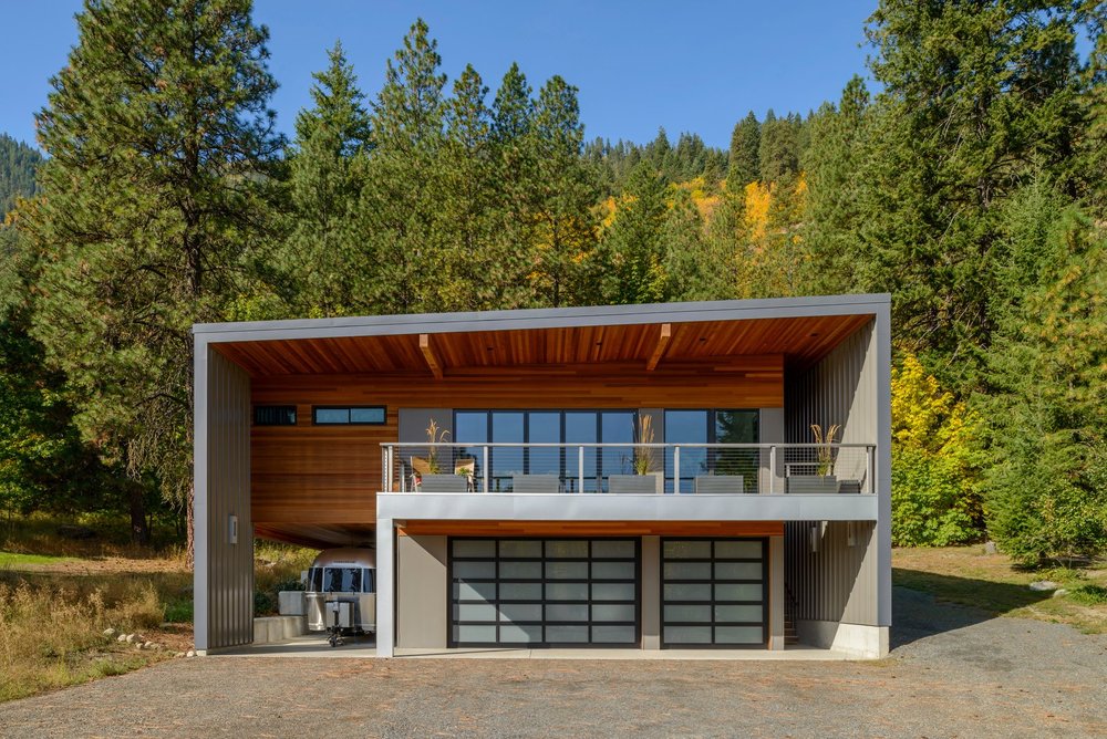 Icicle House 02 — Syndicate Smith