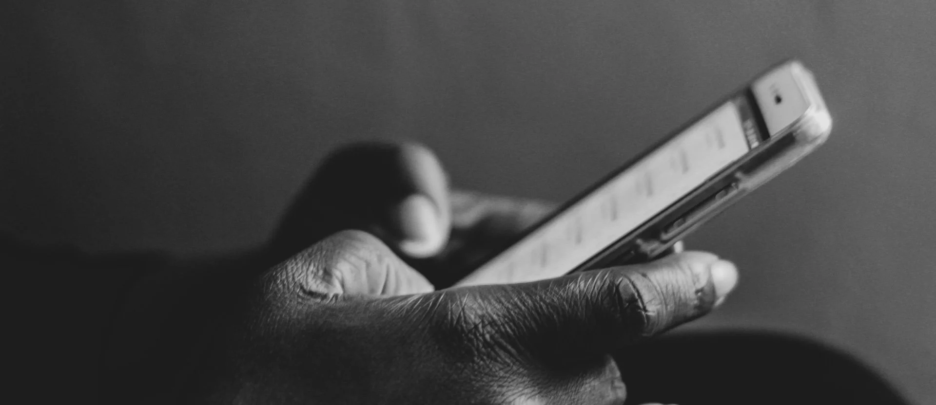 Why can't I put my phone down? Understanding phone addiction. | Therapy ...