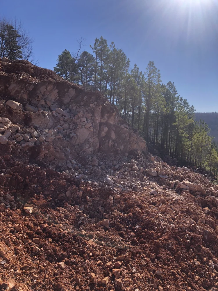 Crystal mines in Arkansas. A comprehensive list and guide of all mines ...