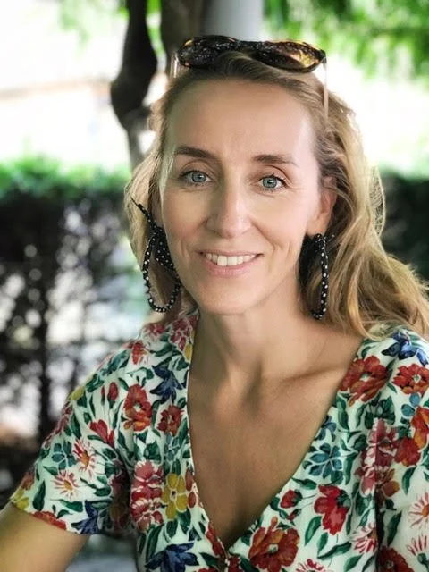 Céline Rapp - Professeure de Vinyasa et Yin Yoga — Le Yogascope