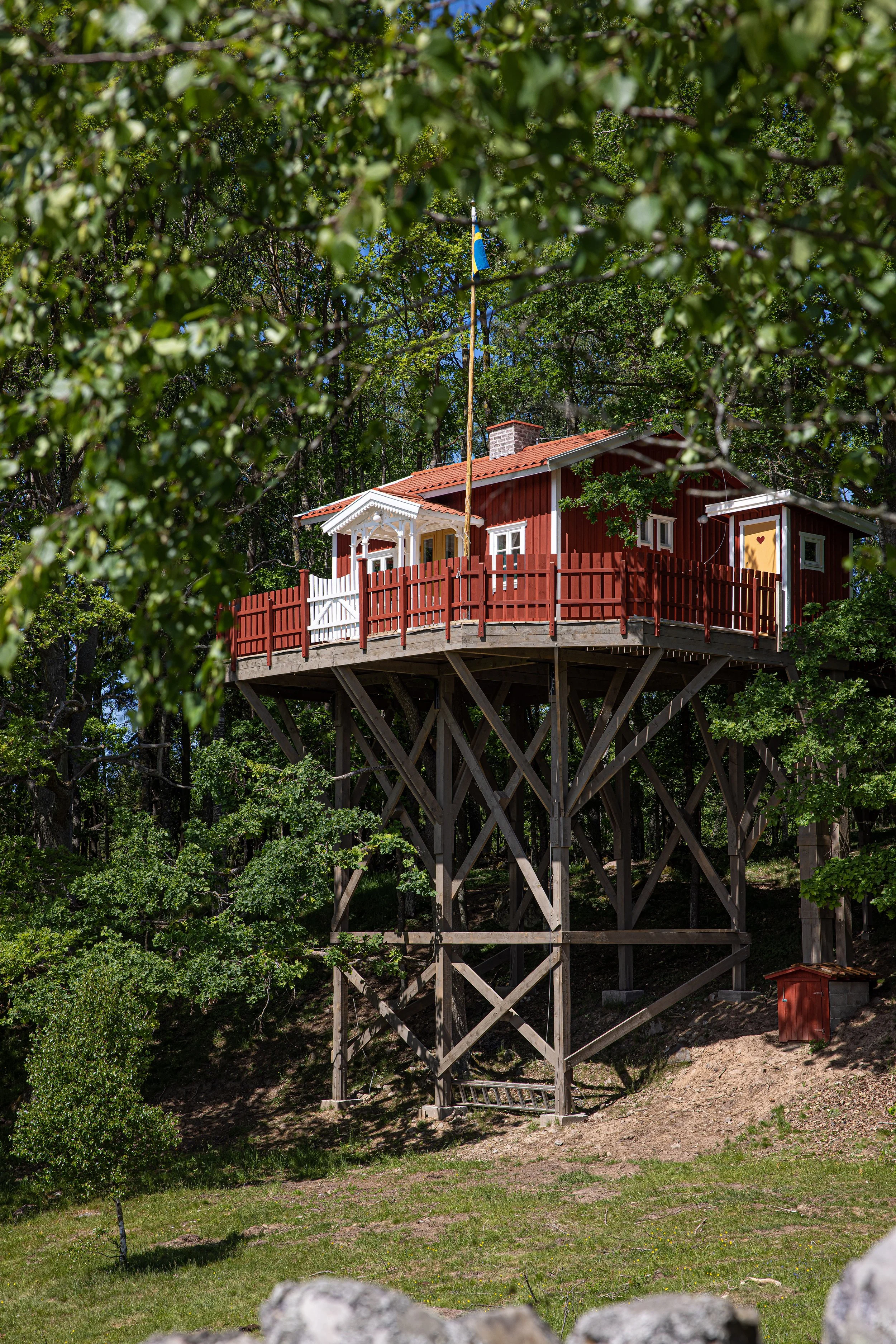 Galleri — Islanna Trädhushotell