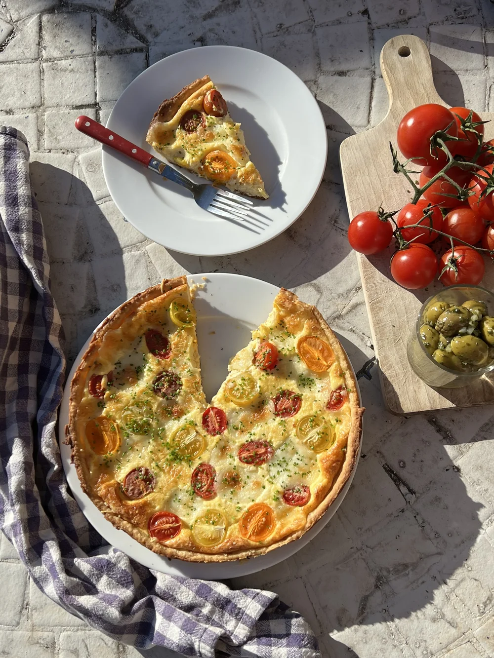 Pai med tre oster — sultne gutter