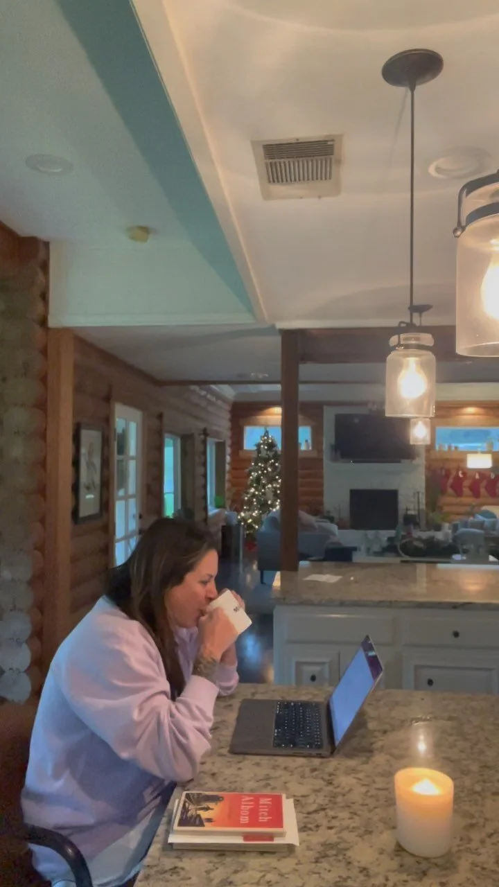 ABOUT — Jamie Ivey