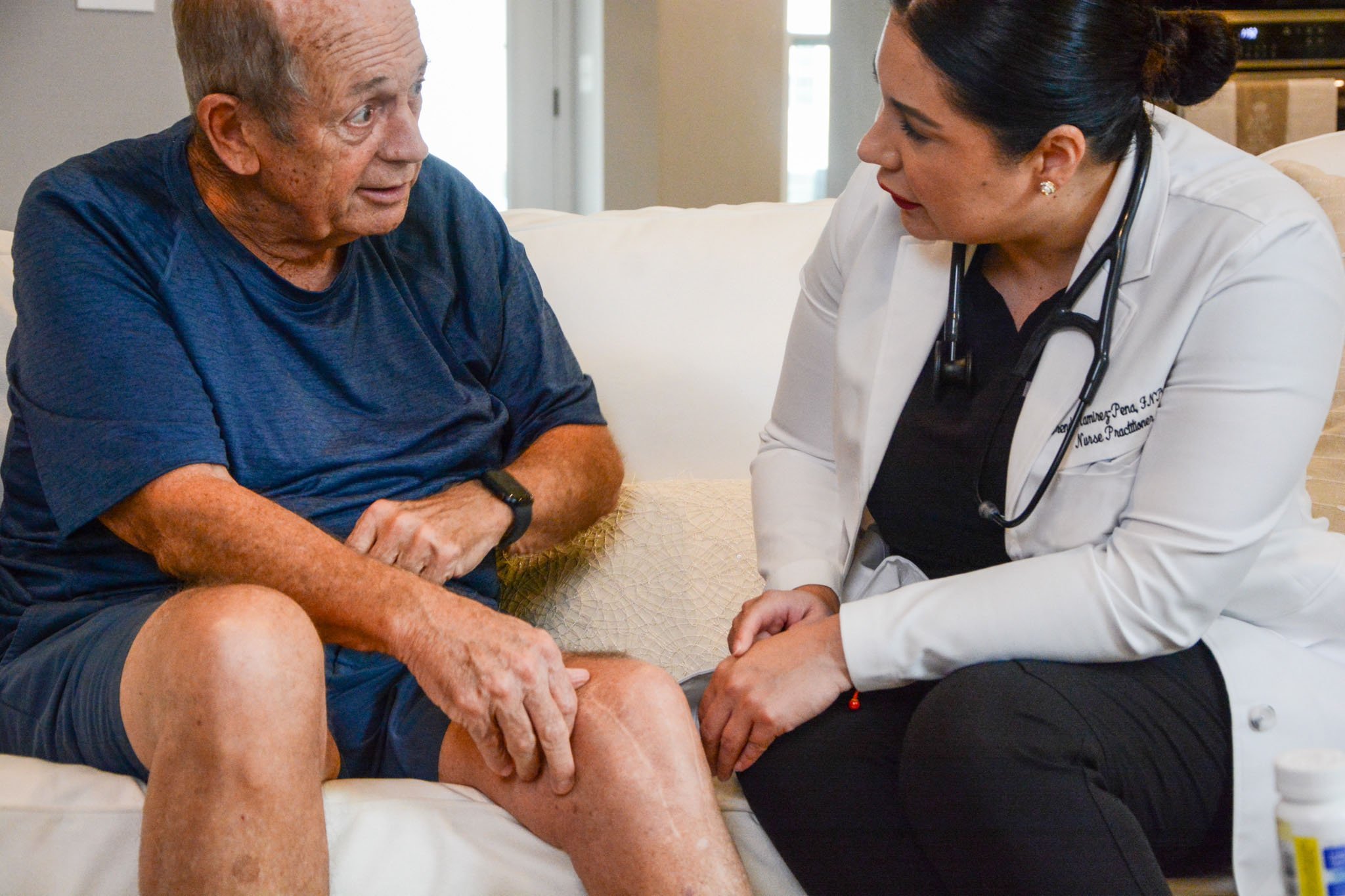 Doctor House Calls for Seniors | Your Health — Your Health Organization