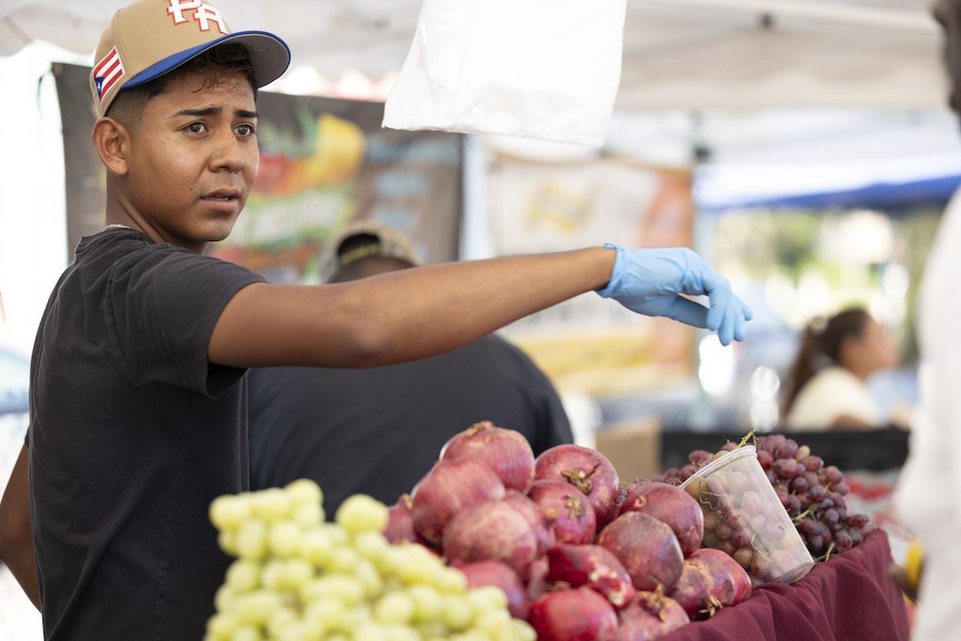 Compton College Farmers' Market — Food Access LA