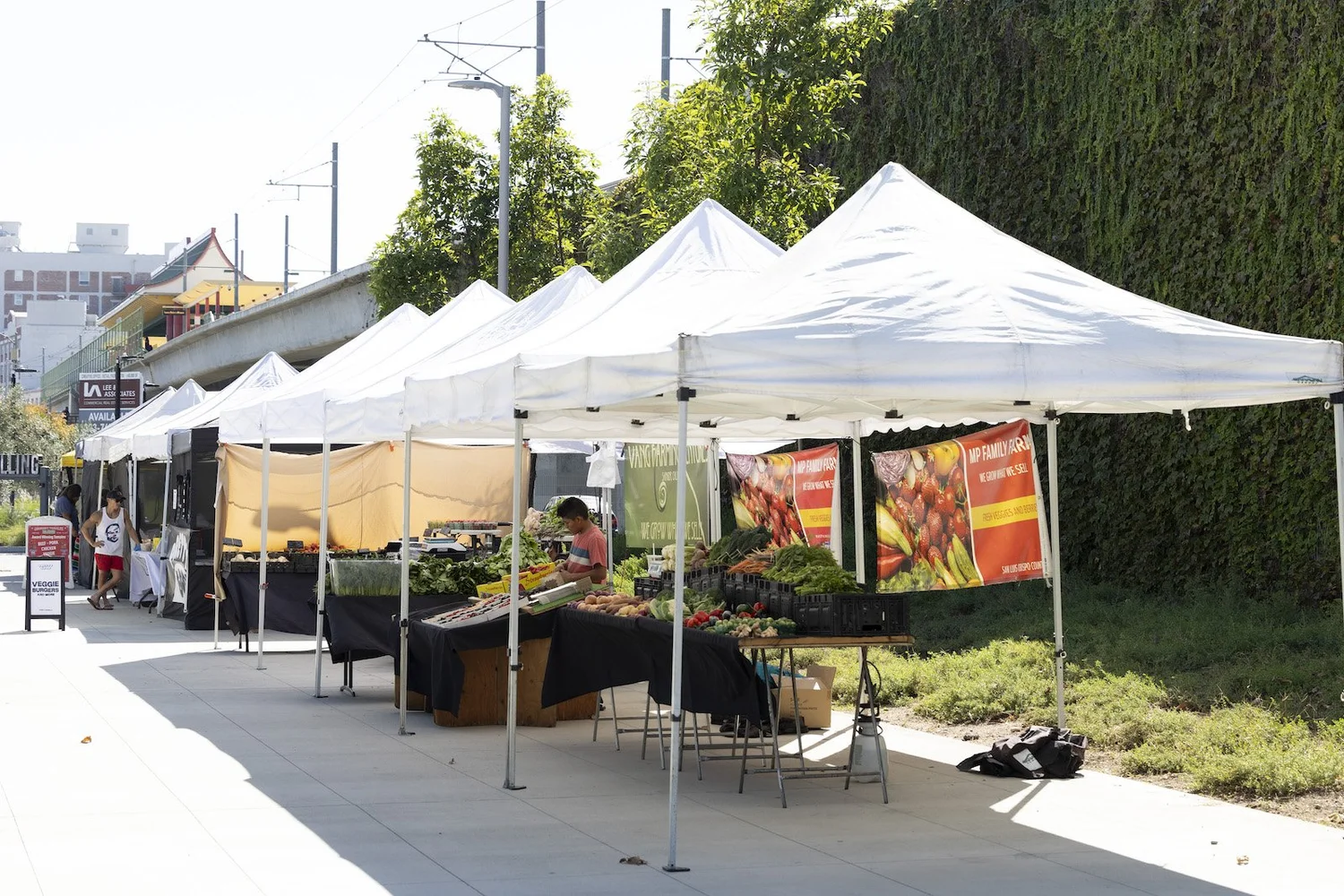 LA River Farmers' Market — Food Access LA