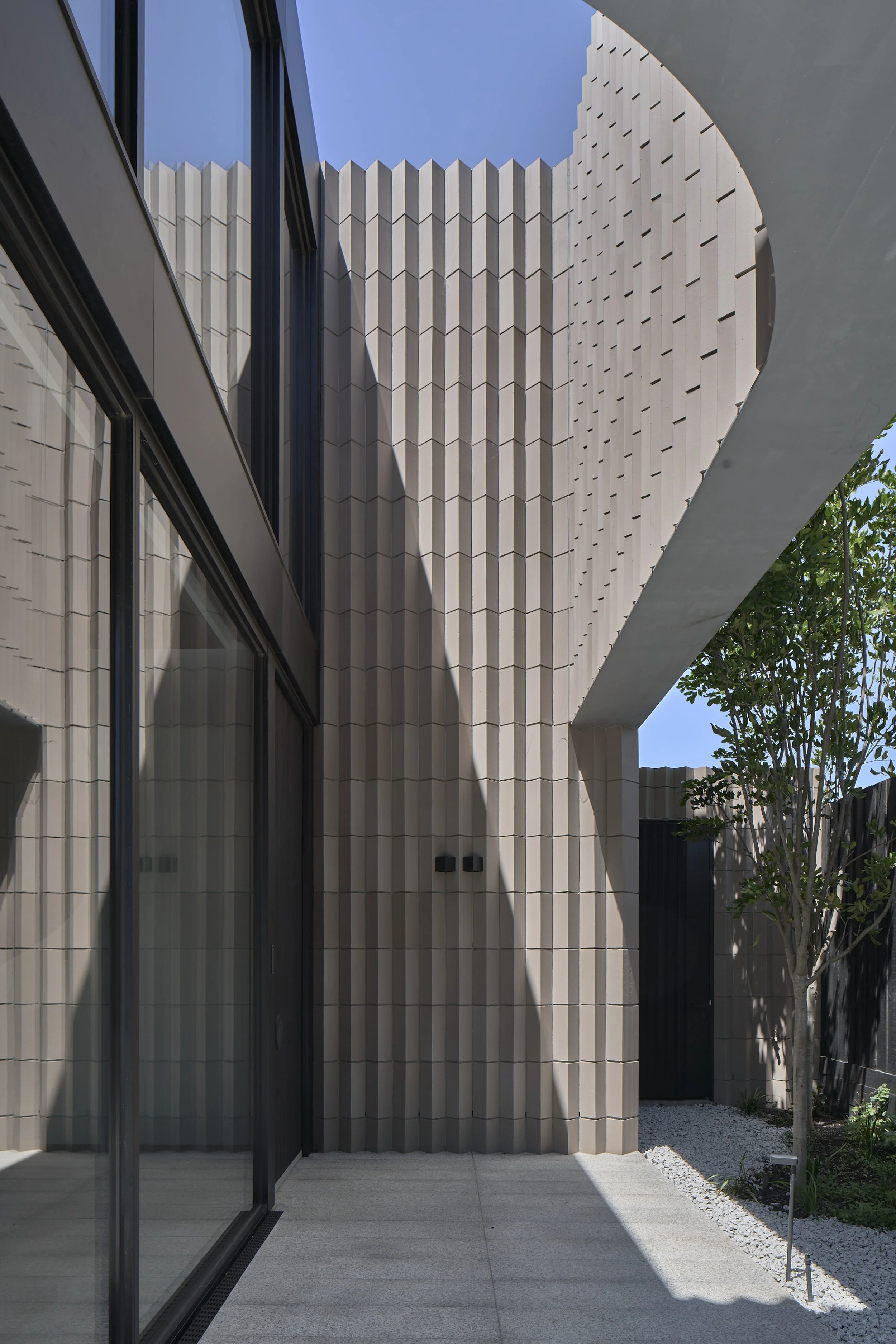 Peak House — LOHAS
