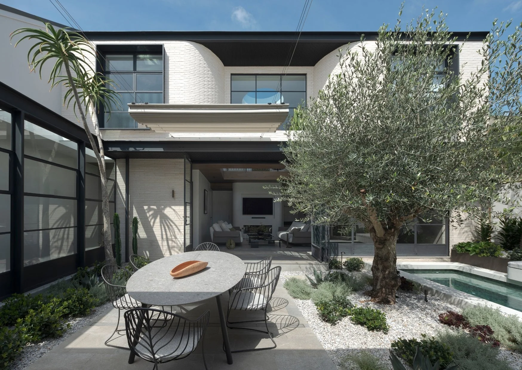 Caledonia House — LOHAS