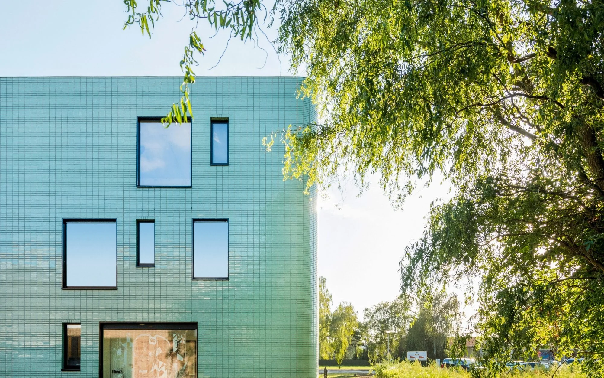 GLAZED BRICK RANGE | High-Gloss Ceramic Bricks for Facades — LOHAS