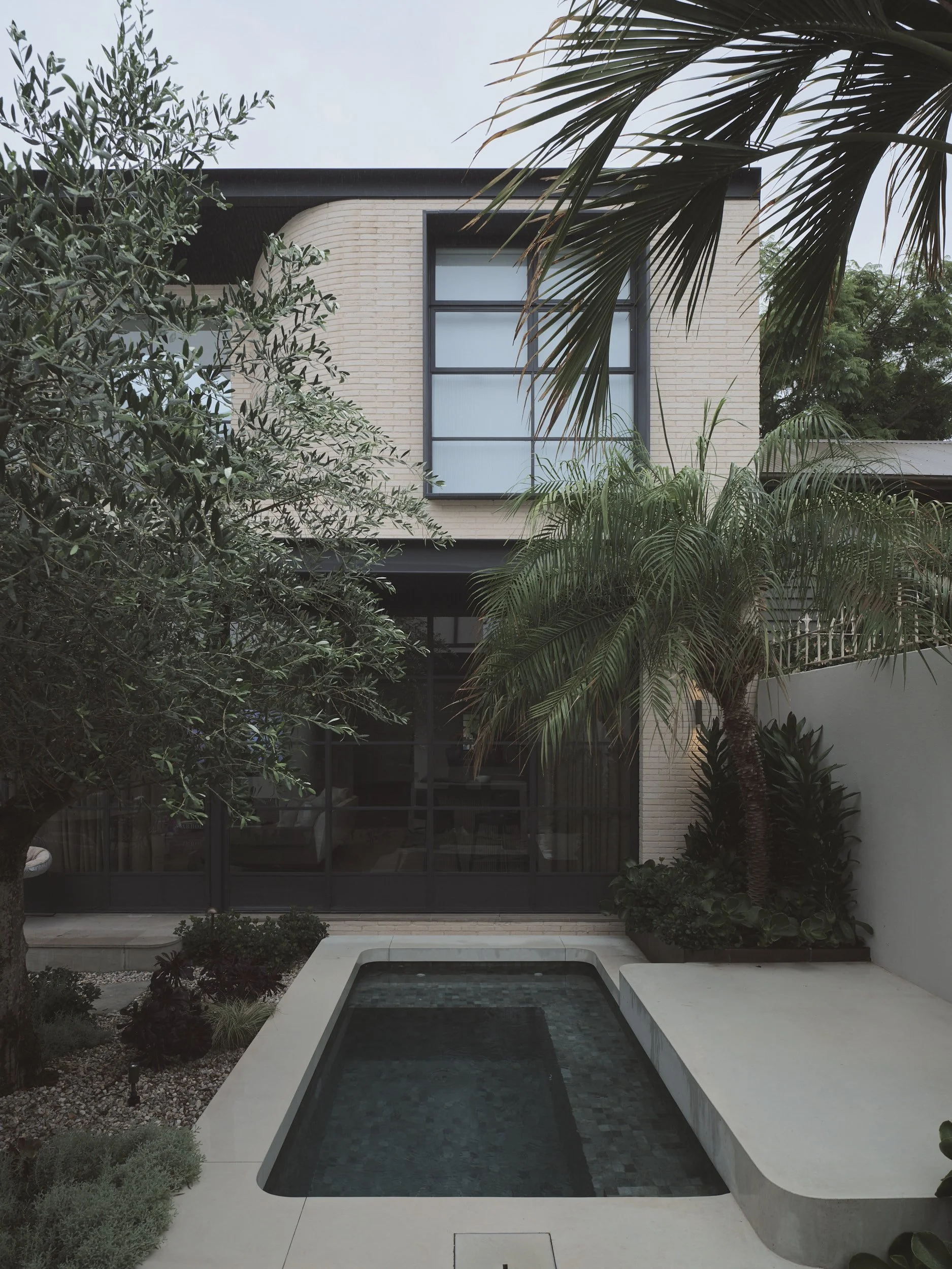 Caledonia House — LOHAS