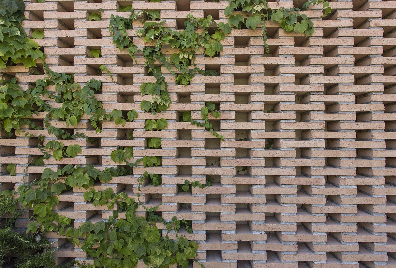 FACADE SYSTEMS OVERVIEW — LOHAS