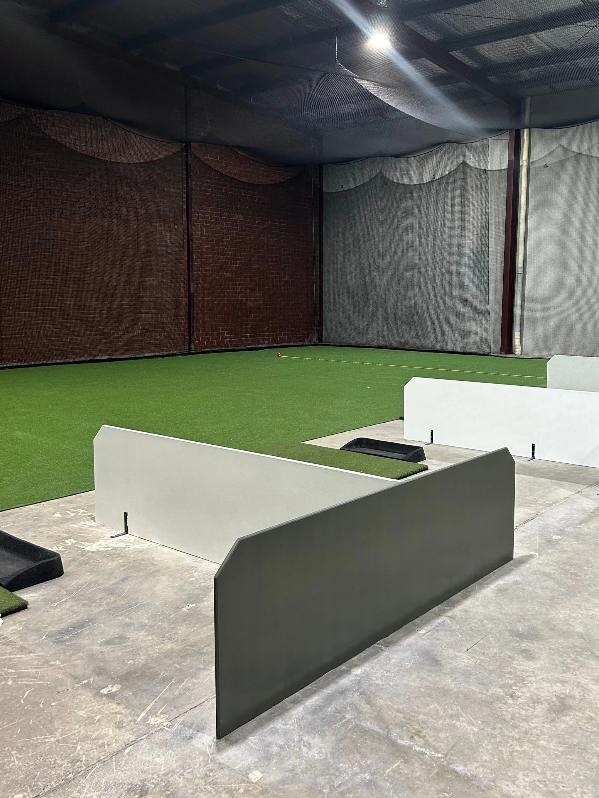 Bunbury Golf Training | Indoor Driving Range & Putting Green