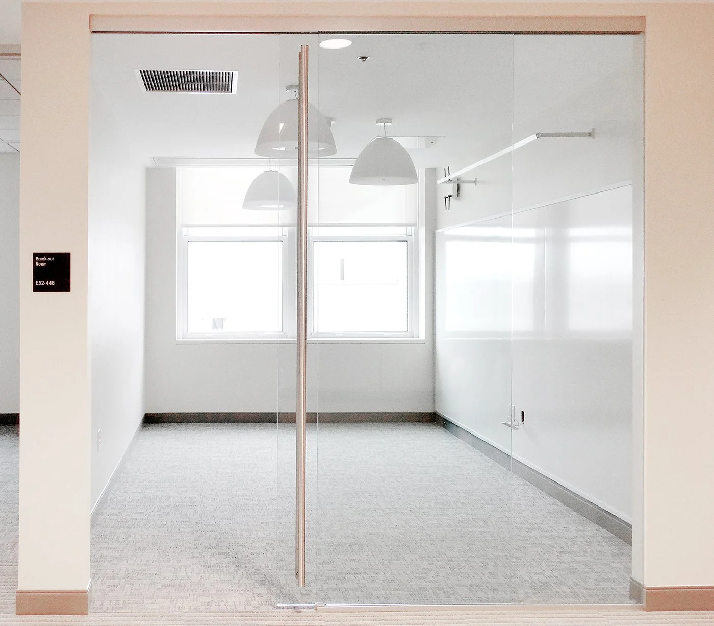 Galleries - MIT E52 — Arch Street Glass