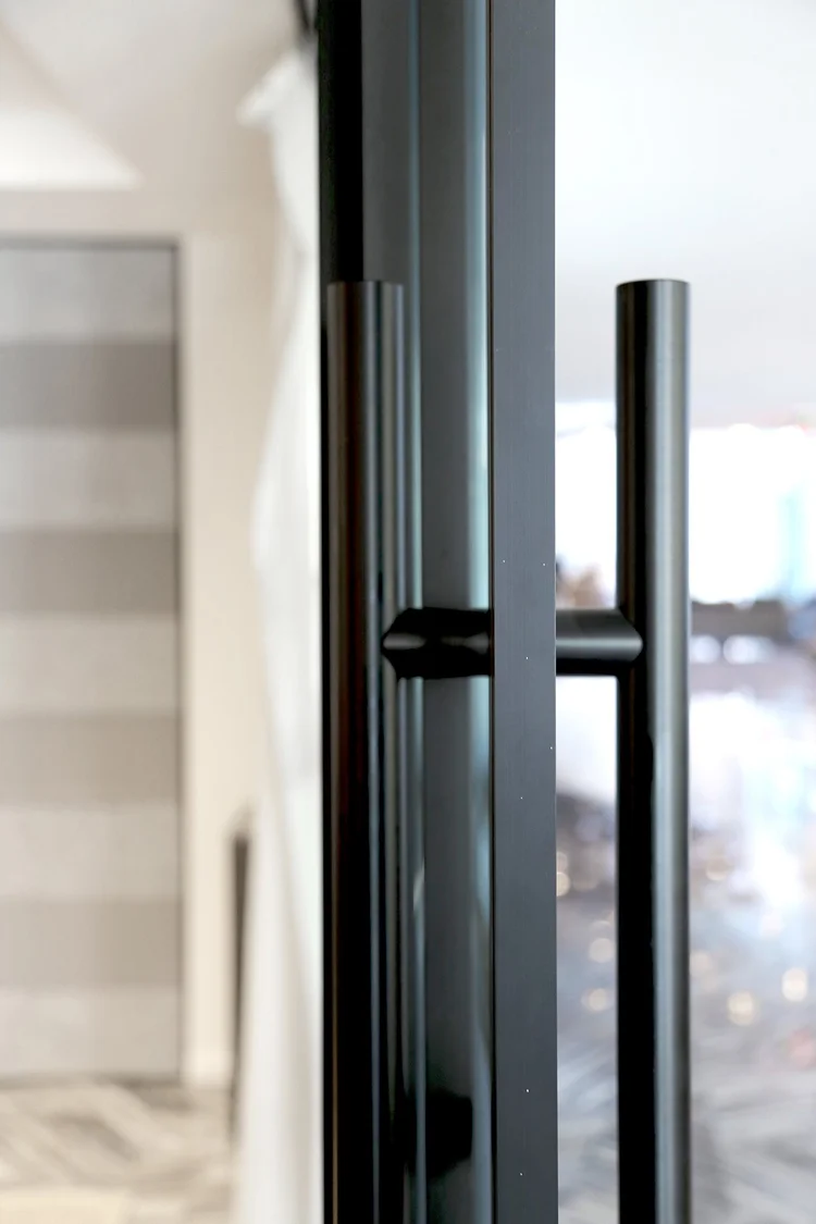 Galleries - Telescoping Walls — Arch Street Glass
