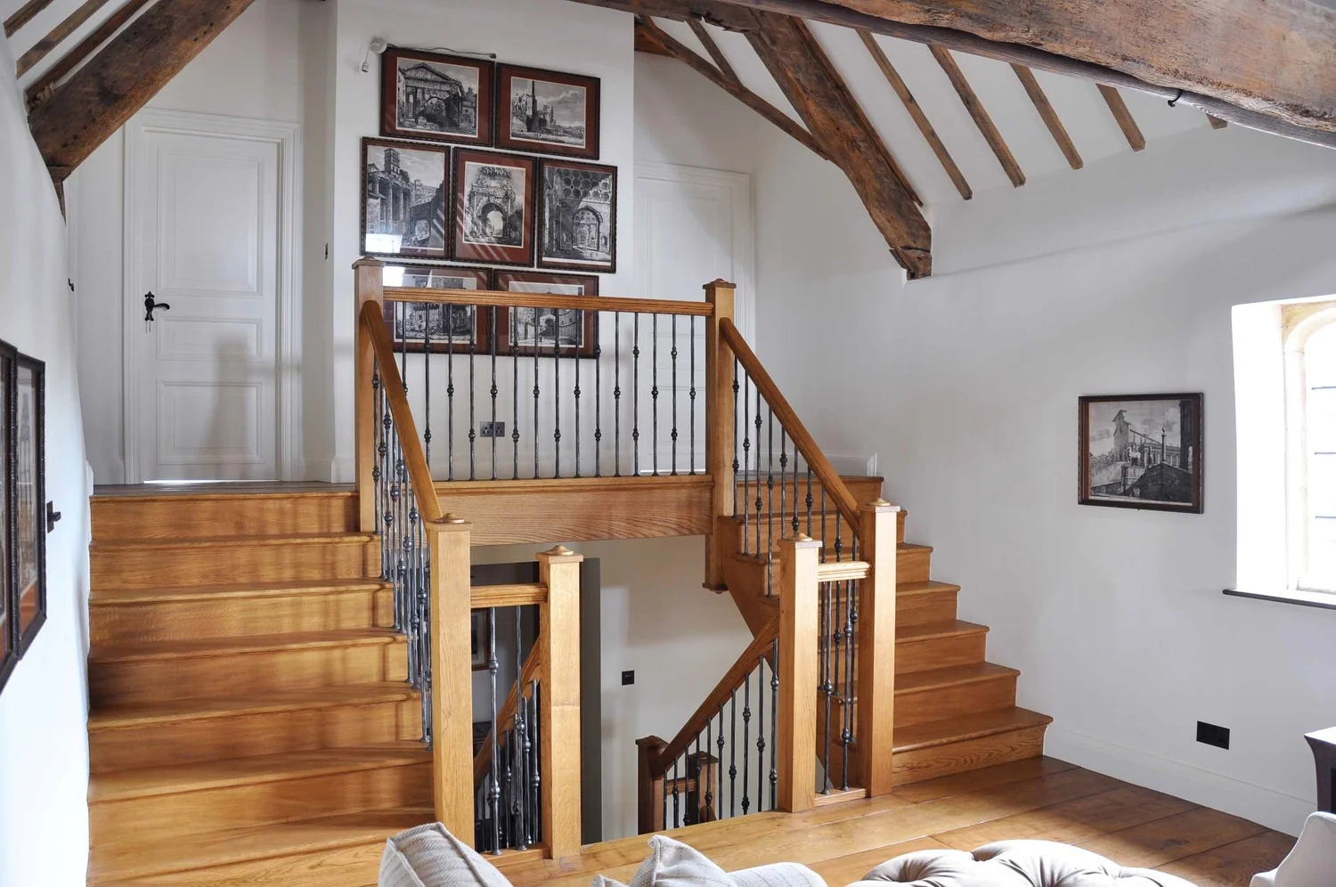 Cotswold Staircases & Joinery