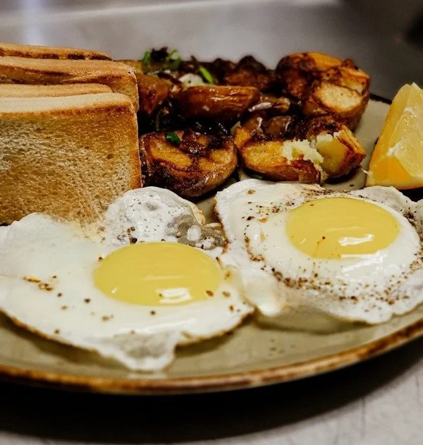 Canmore Breakfast & Lunch Menu — The Bankhead Restaurant and Lounge