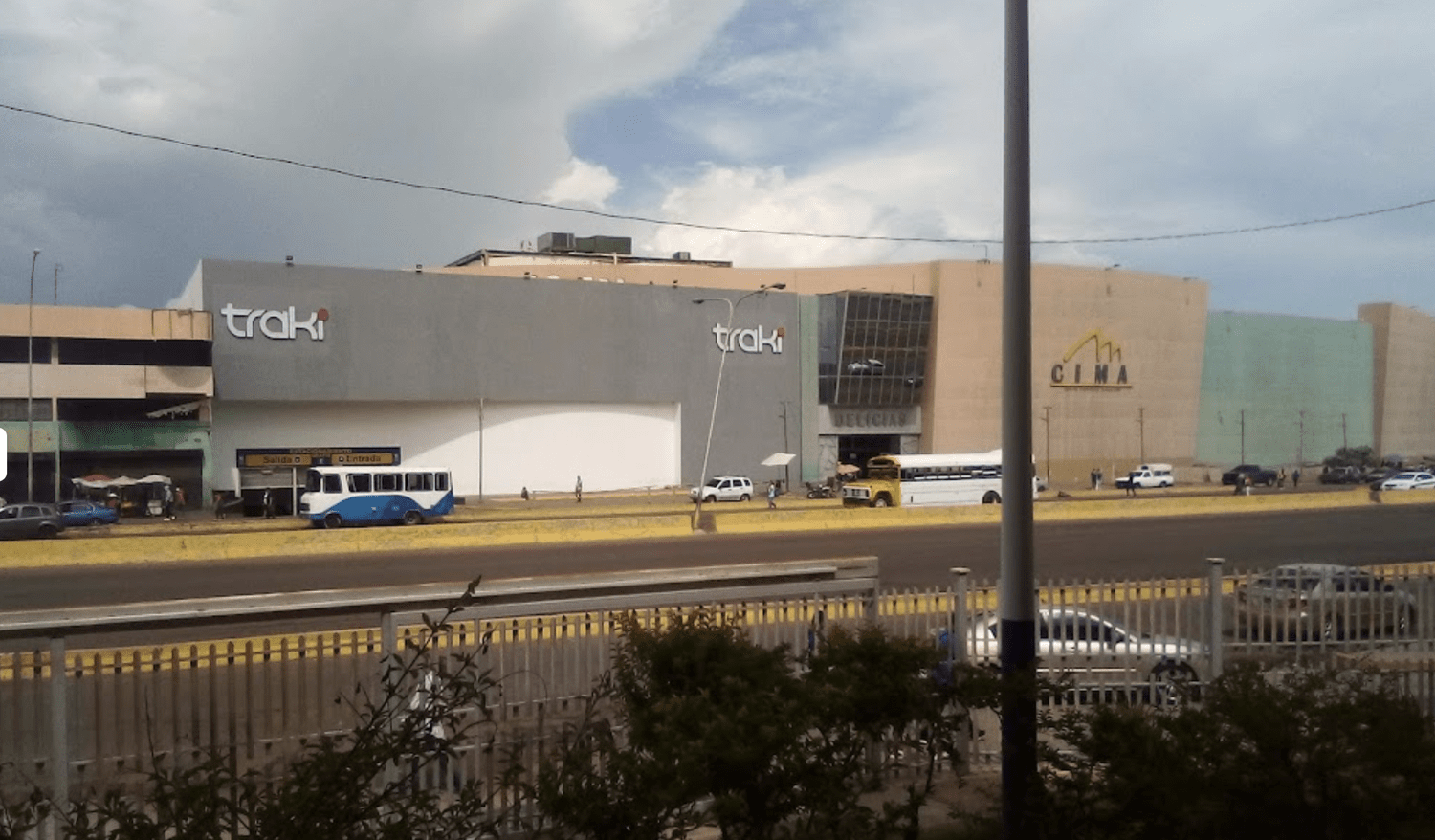 Nuestras Tiendas — Traki