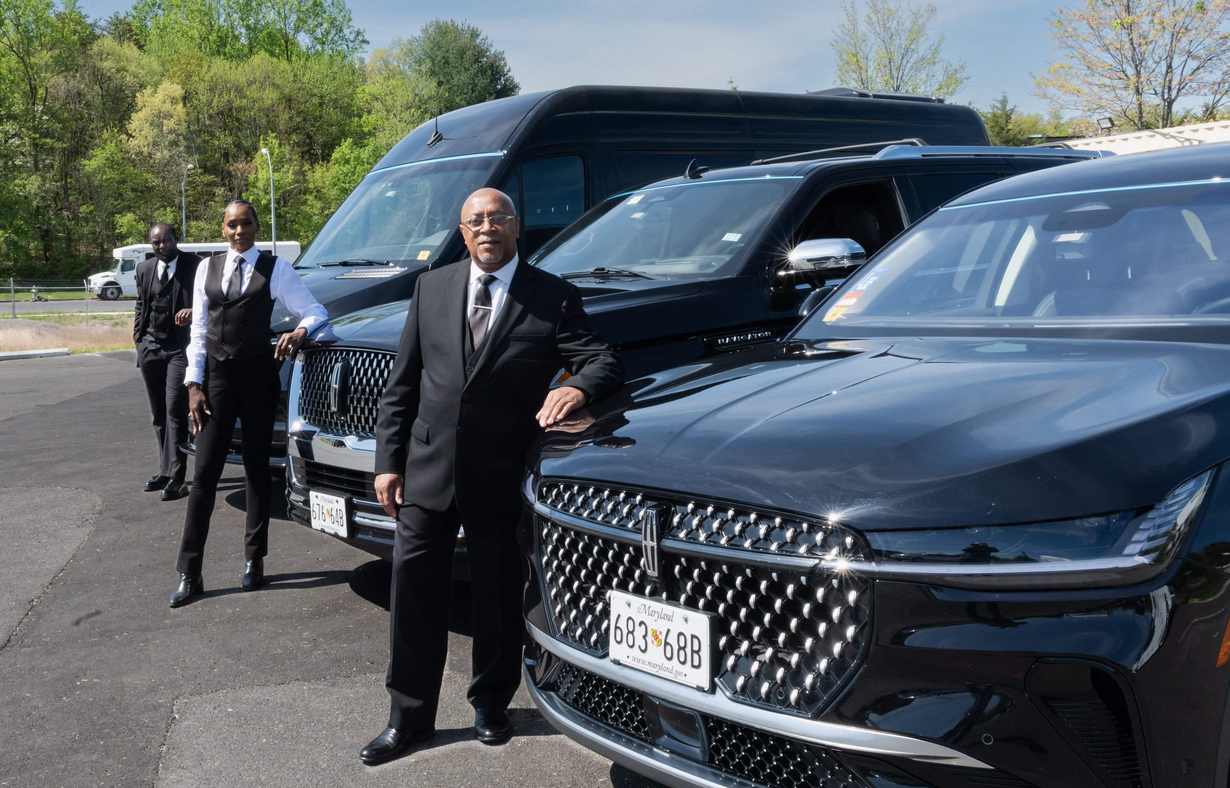 ELT Limo | Gaylord National Resort Transportation & Convention Shuttles ...