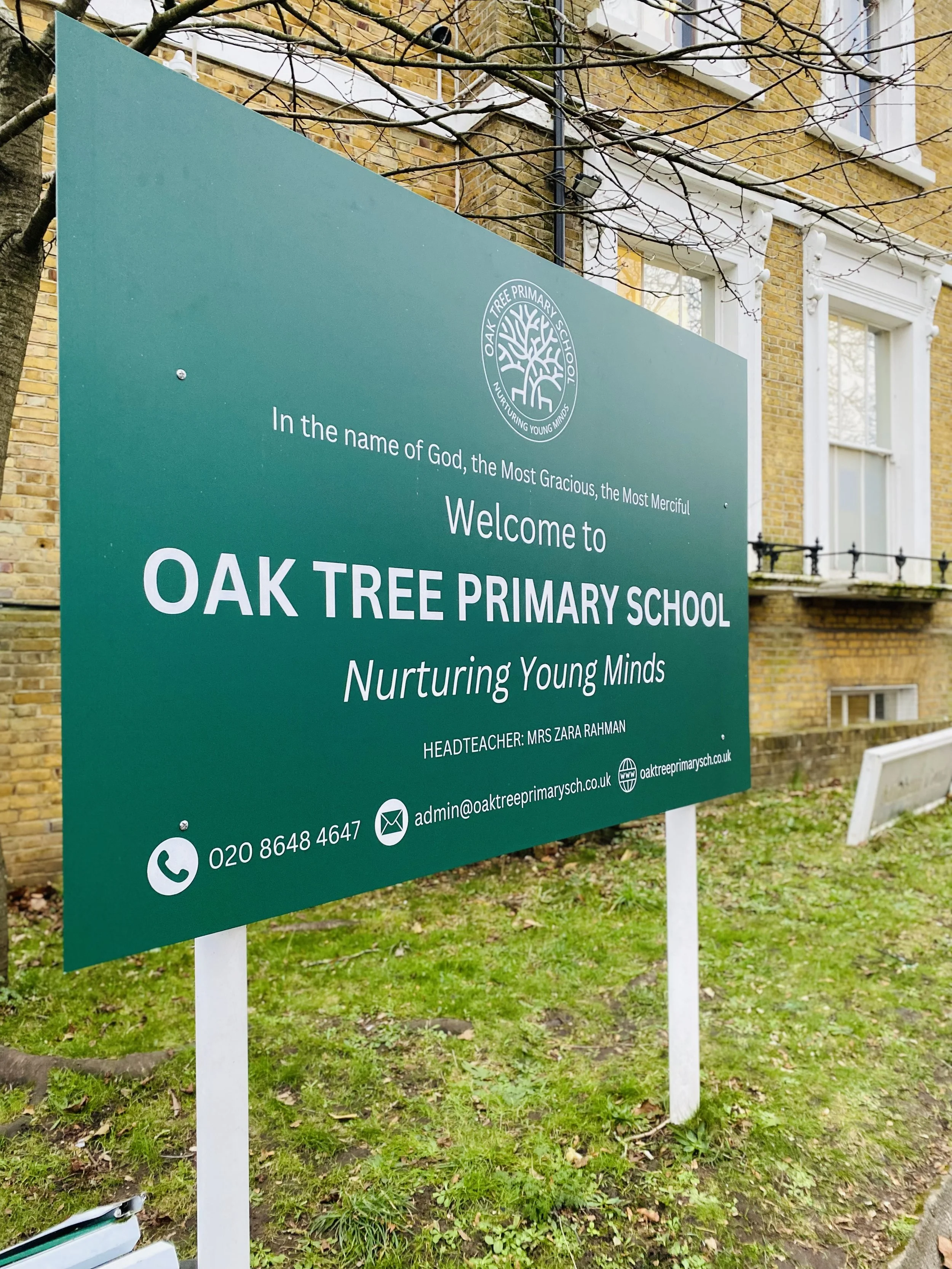 Oak Tree Primary School