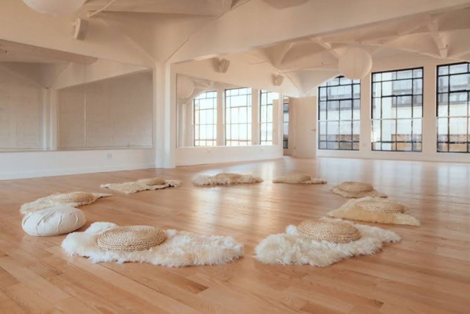 Yoga For New Moms In Williamsburg, Brooklyn | Canopy Playspace