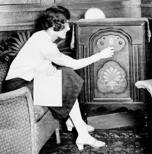 Remembering Baseball on the Radio — Peanuts & Crackerjack