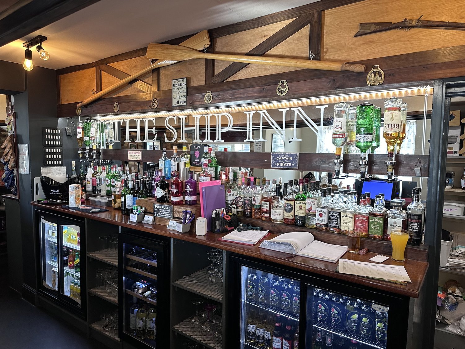The Ship Inn, Brandon Creek