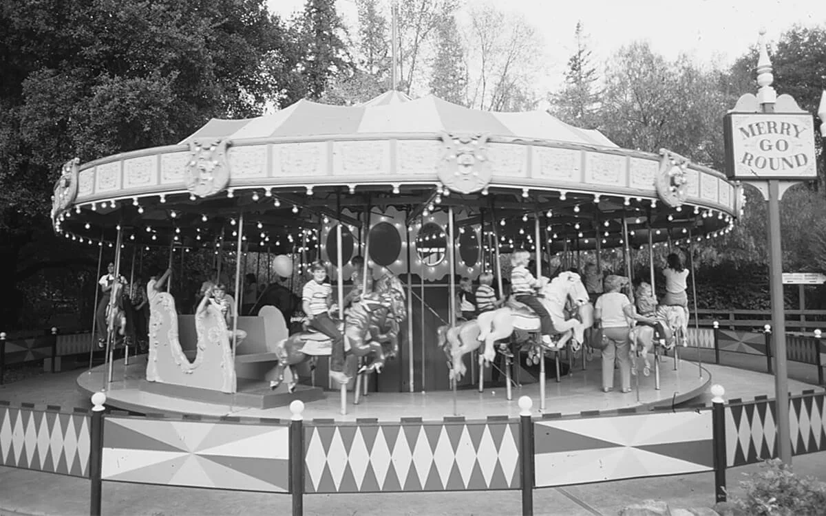 Images of America Frontier Village — The National Roller Coaster Museum ...