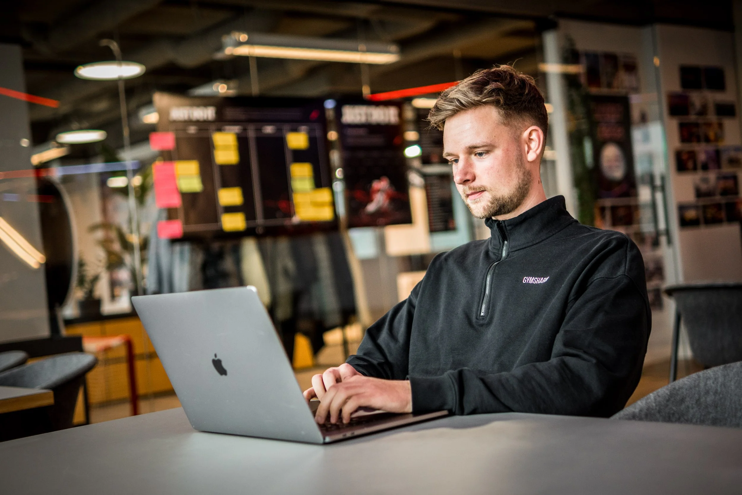 AIConnect - Versterk je organisatie met AI Assistants — AIStudio