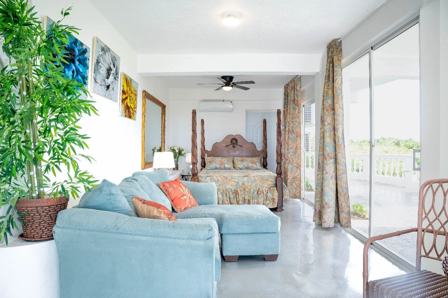 Casablanca Cabrera Hotel